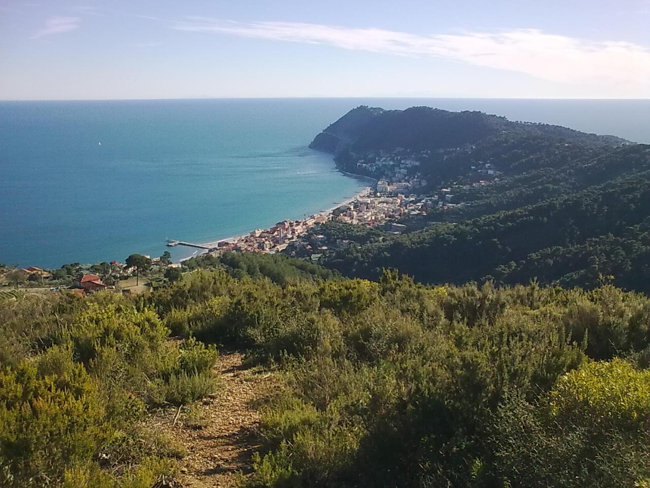 Semaforo di Capo Mele – Castello di Andora da Laigueglia ...